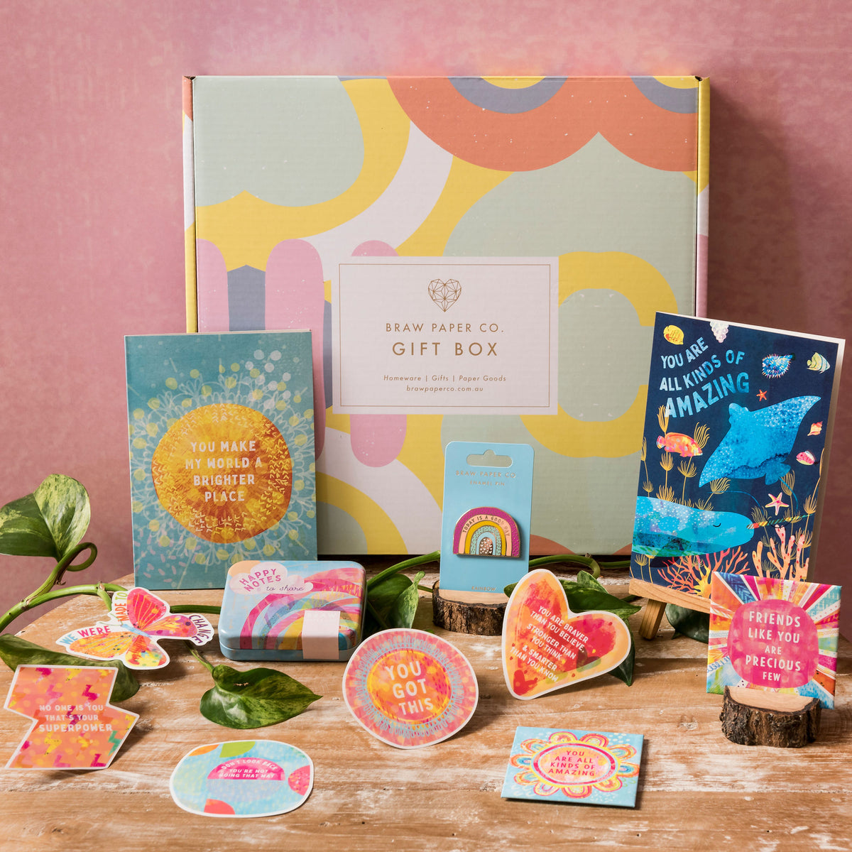 GiftBoxBrawPaperCo-8_1200x1200.jpg?v=1713964369